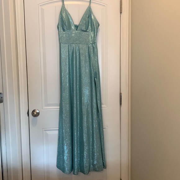 Windsor | Dresses | Windsor Light Blue Glitter Sparkle Aline Formal ...